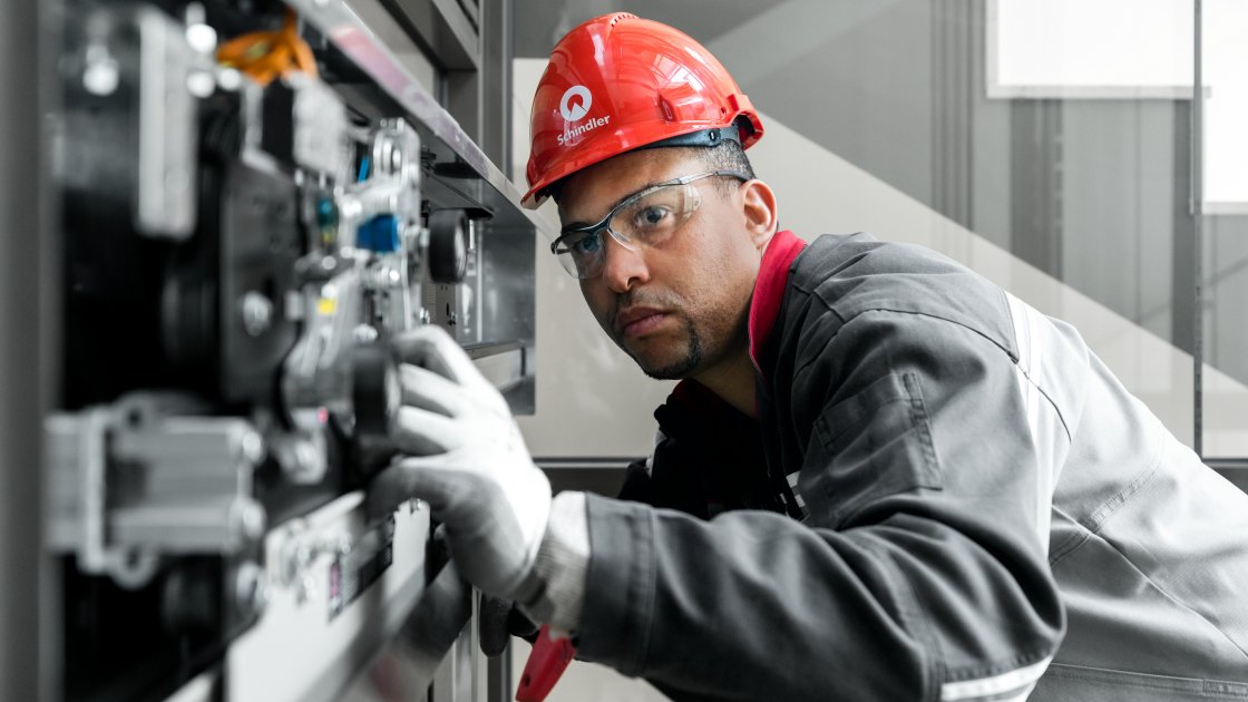 Elevator maintenance contracts & inspection services | Schindler India